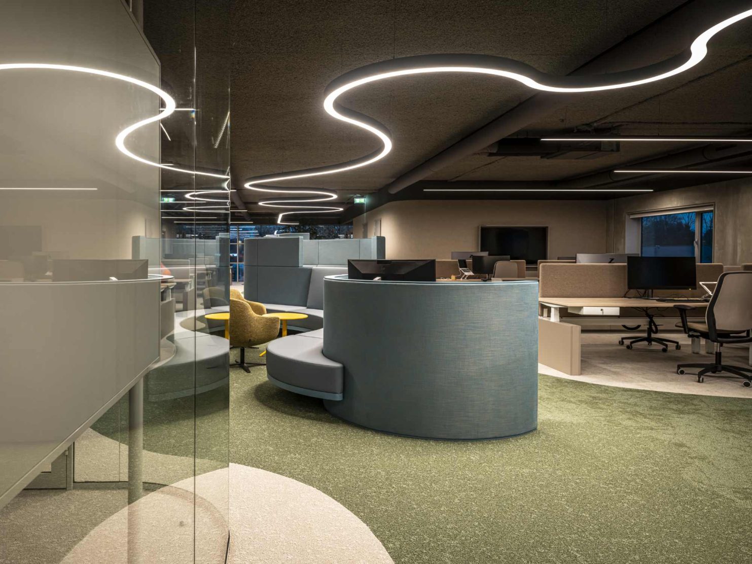 ZAMBELIS – TRANSFORMING SPACES WITH INNOVATIVE LIGHTING SOLUTIONS ...