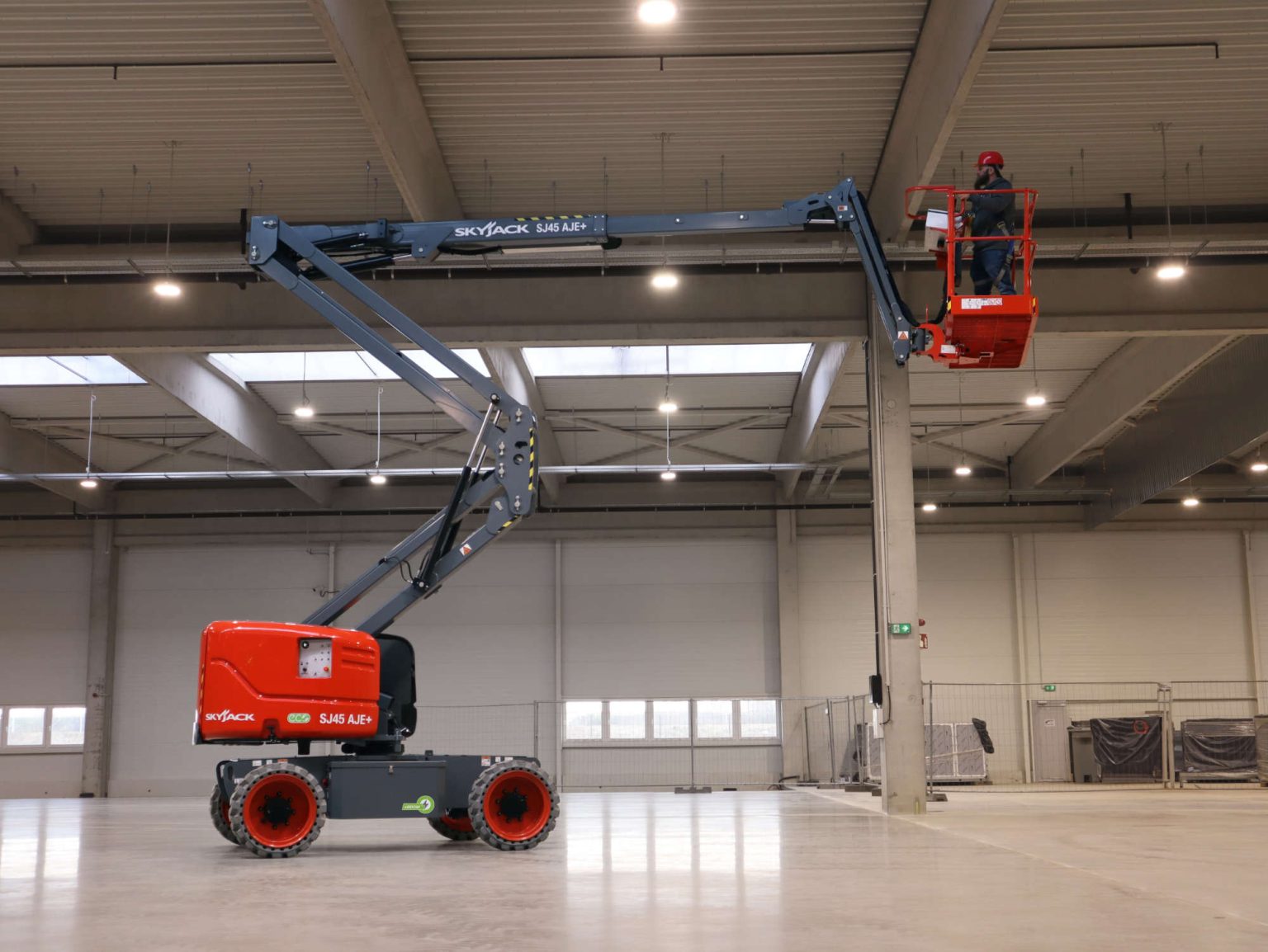 SKYJACK, WORLD LEADING MANUFACTURER OF MOBILE ELEVATING WORK PLATFORMS ...